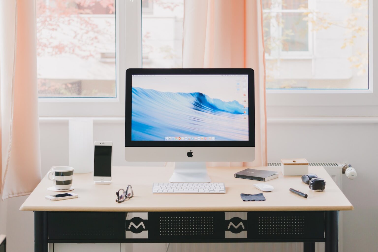 » Minimalist Home Office Setup Top Tips for Organizing Your Workspace